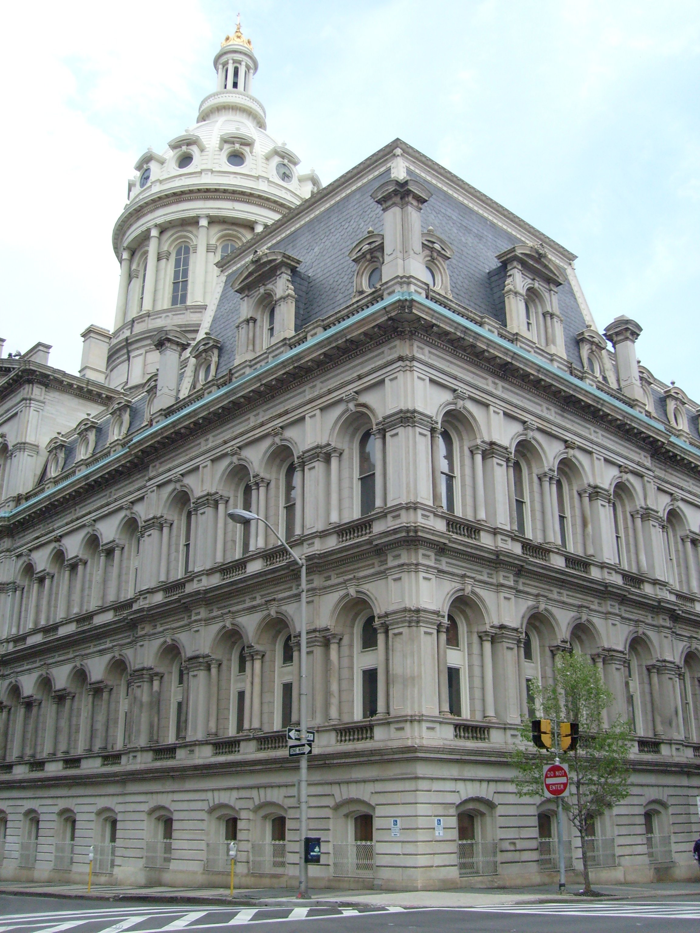 Engineer's Guide to Baltimore: City Hall