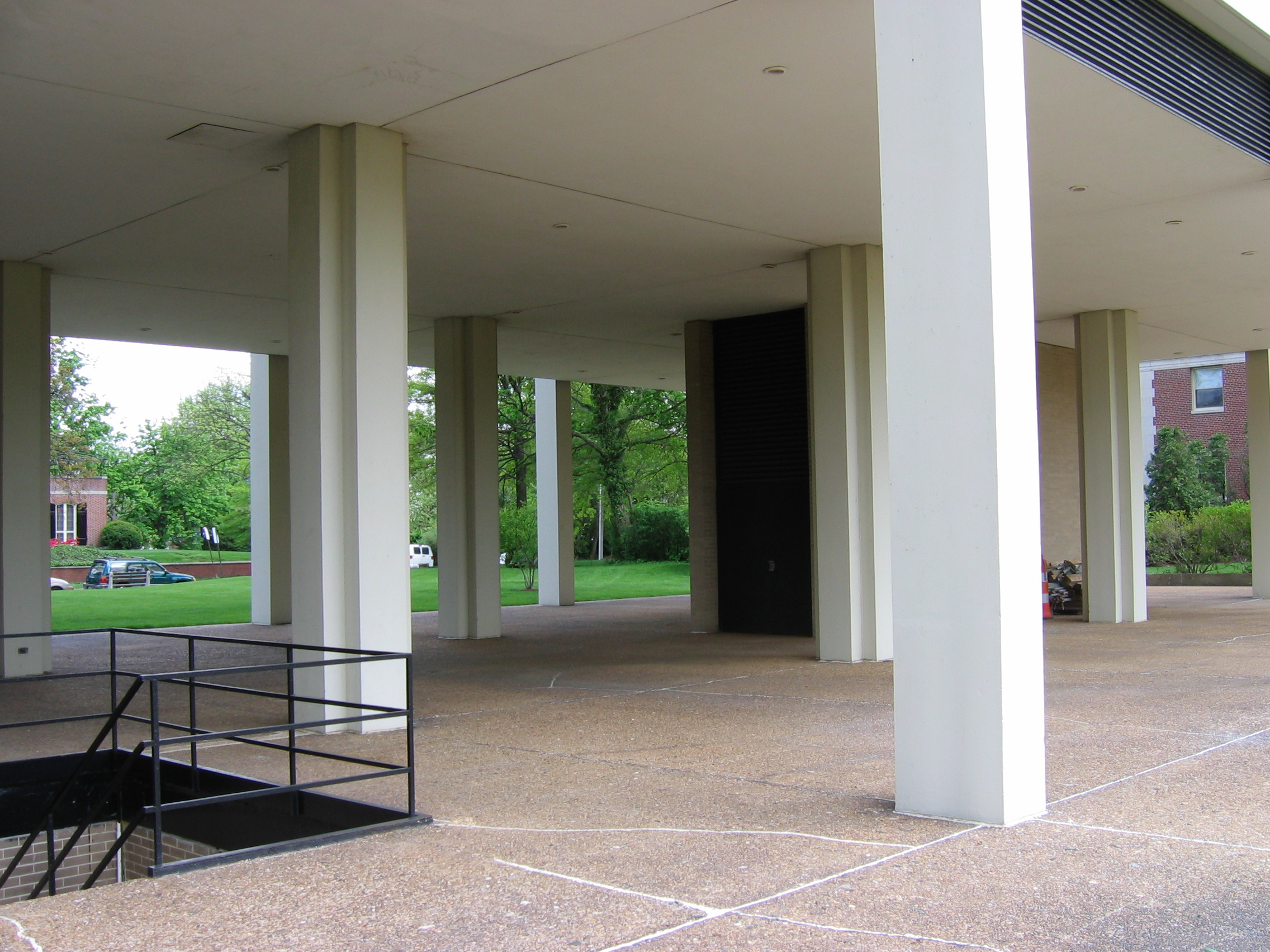 Engineer's Guide to Baltimore: Highfield House Condominiums