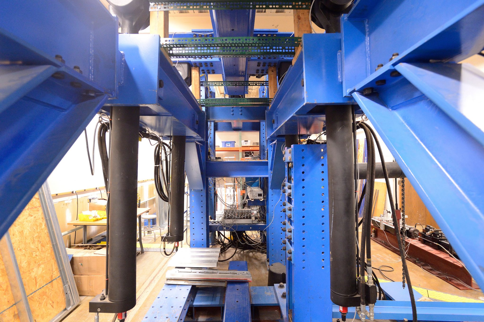 CUFSM Updated and Compiled – Thin-walled Structures Group