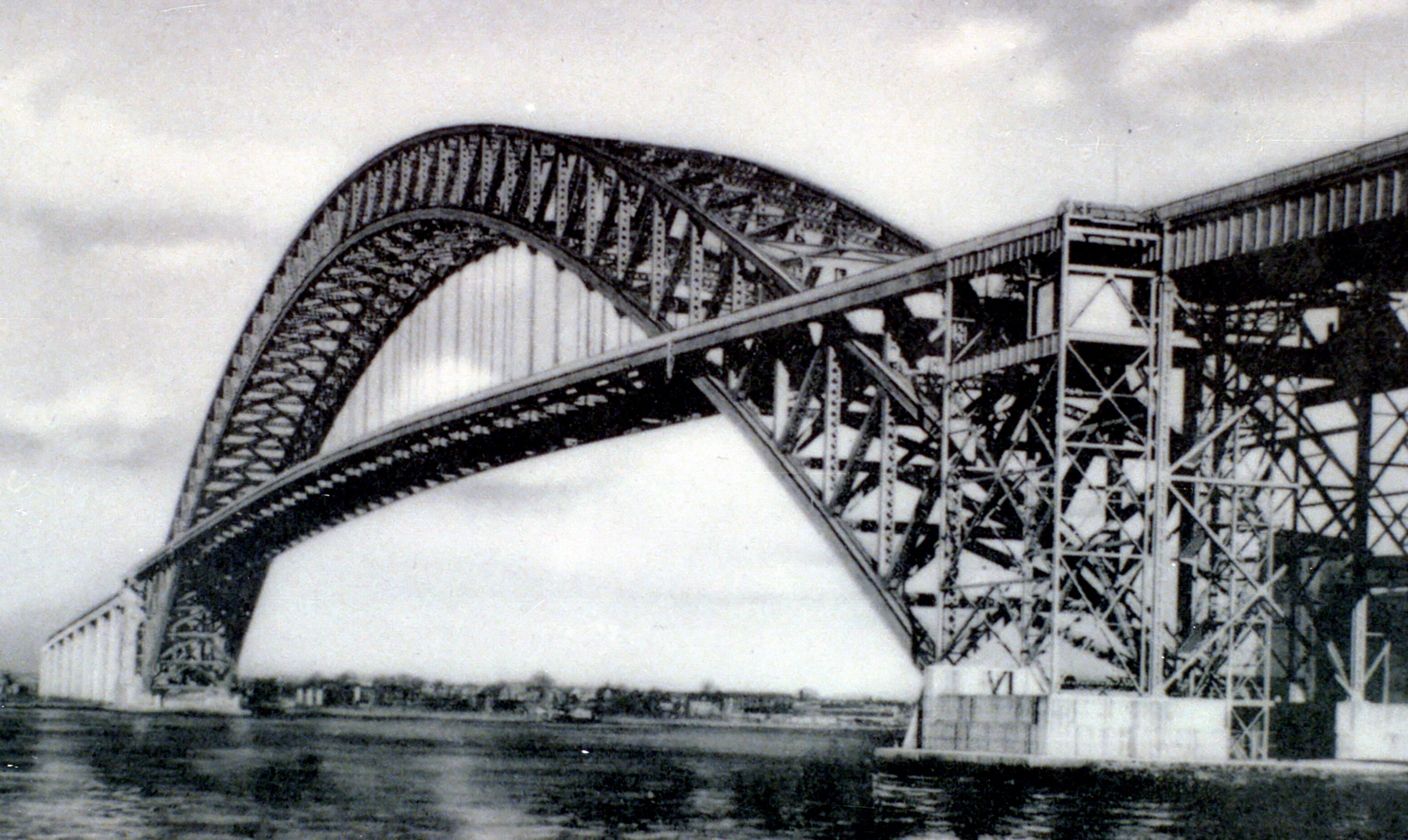 Perspectives on the Evolution of Structures: Bayonne Bridge
